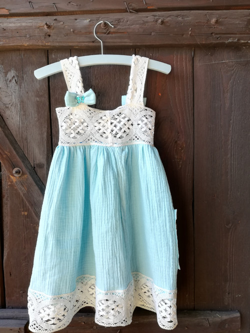 Šatičky mentolka – Potvor - pomáhat tvořit