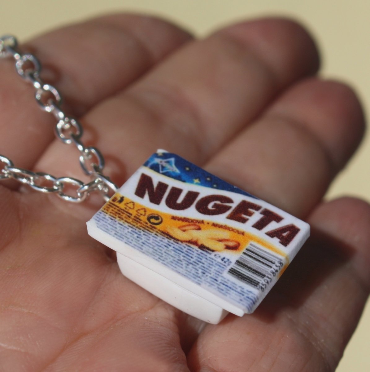 nugeta na krk – Potvor - pomáhat tvořit