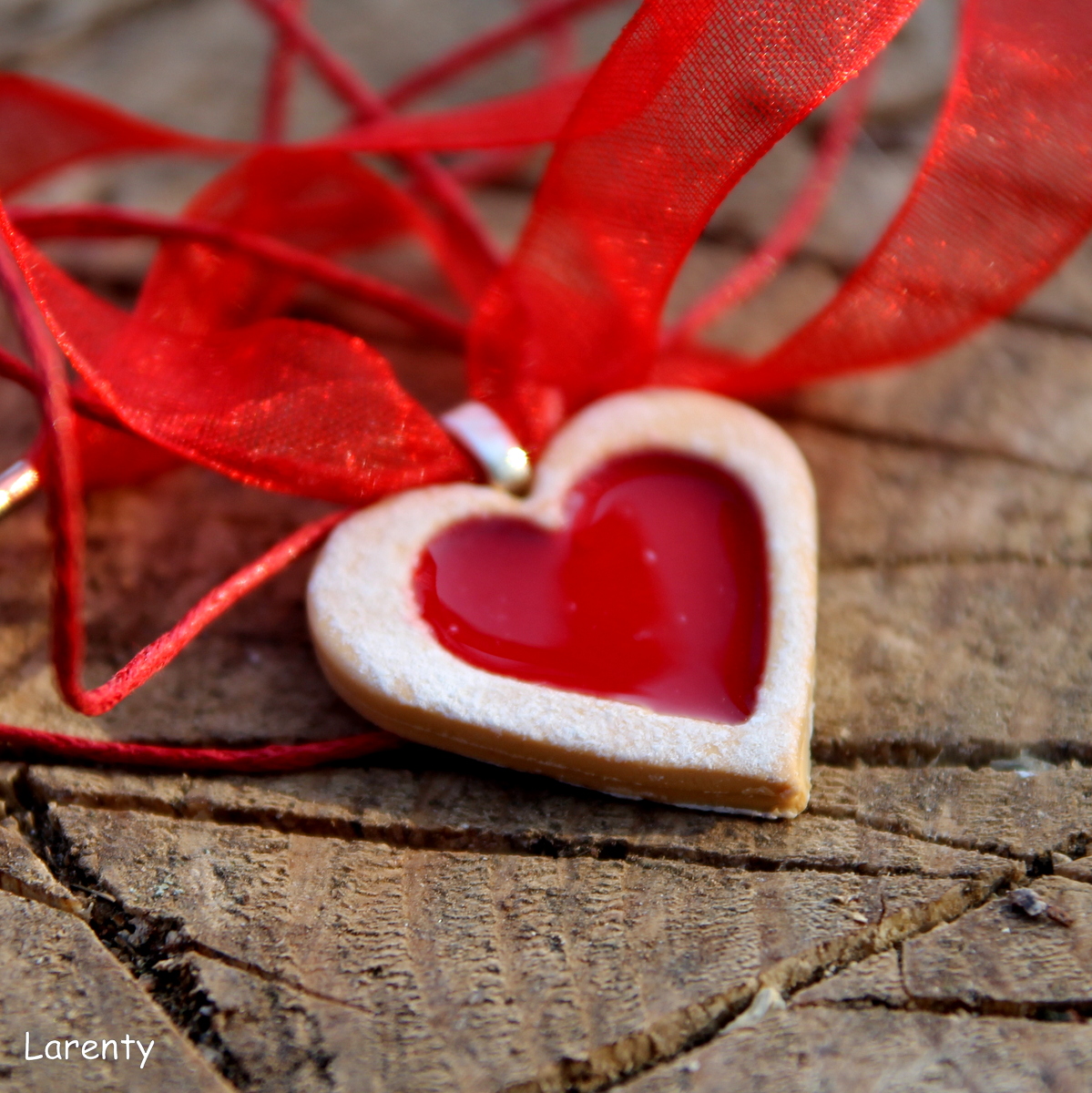 Linecké srdíčko (červené, přívěsek) – Potvor - pomáhat tvořit