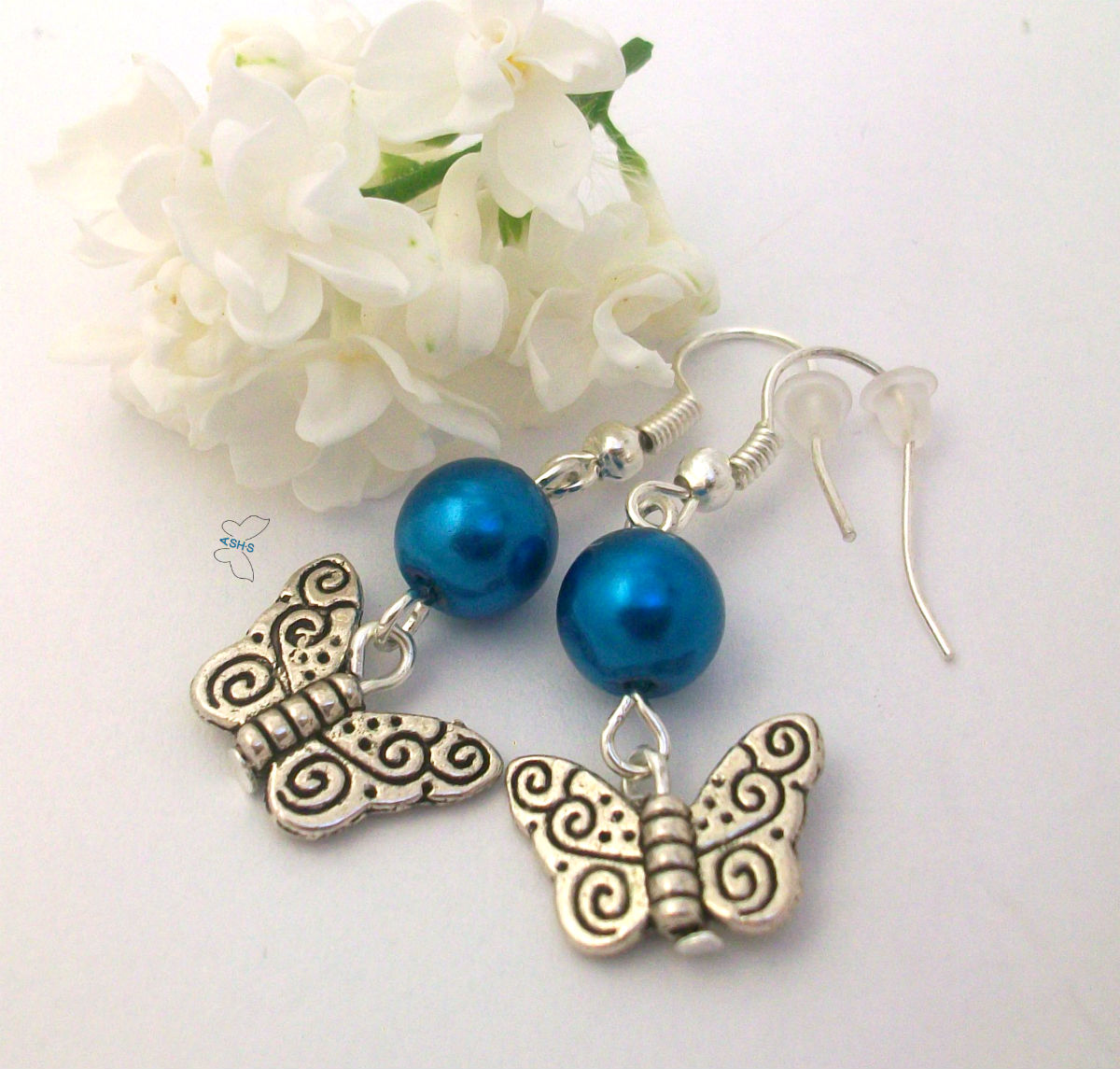 Modrý motýlek – Potvor - pomáhat tvořit