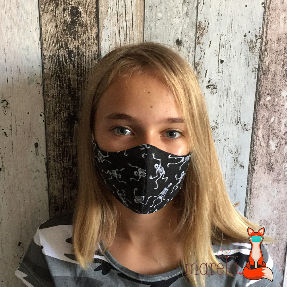 Rouška černá s kostřičkami – Potvor - pomáhat tvořit